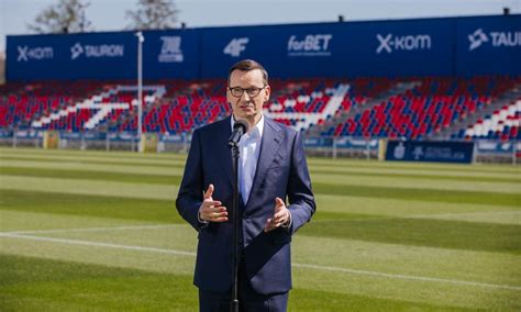 Raków Częstochowa z nowym stadionem Morawiecki Wesprzemy budowę Bankier pl