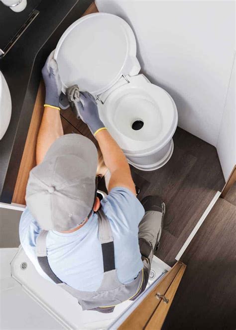 Rv Toilet Seal Guide 2 Types Replace Lubricate Lifespan Maintain