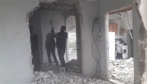 بلدية الاحتلال في القدس تجبر مواطنين على هدم منزلهما ذاتياً رام الله
