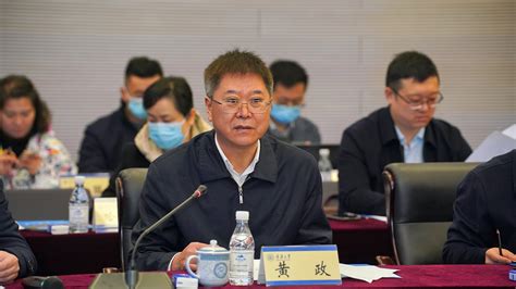 教育部党组成员、副部长吴岩一行调研重庆大学 重庆大学（测试版）