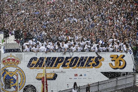 Más de 15 000 personas abarrotan Cibeles para celebrar la 36 Liga del