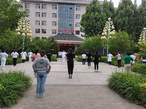 健康中国山西行动丨新绛县人民医院自创中医拍打养生操受群众喜爱山西省医院协会