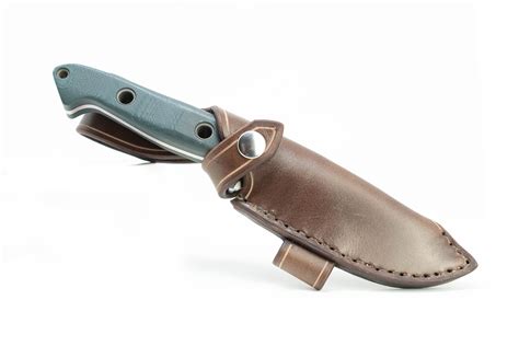 Vertical Leather Sheath For The 162 Benchmade Bushcrafter