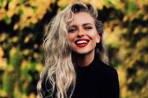 30 Flattering Haircuts And Hairstyles For Diamond Face Shape