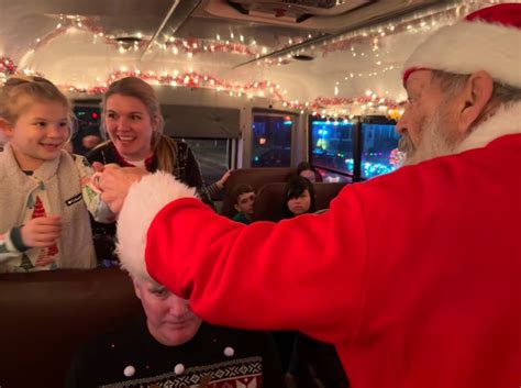 Saint Georges School Sgs Families Go On A Christmas Light Tour