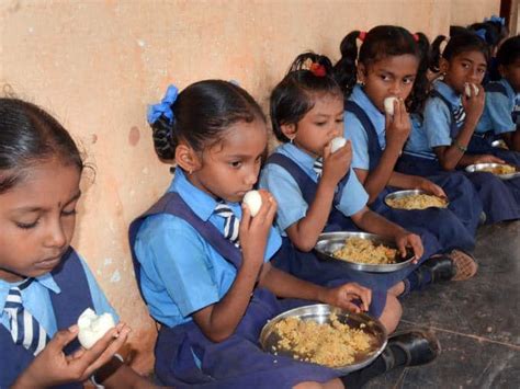 Midday Meal Scheme Bjp Accuses Tmc Of Irregularities In Mid Day Meal