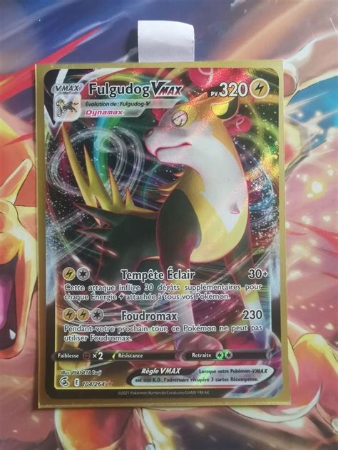 Carte Pokemon Fulgudog vmax 104 264 EB08 Epée et Bouclier Poing de