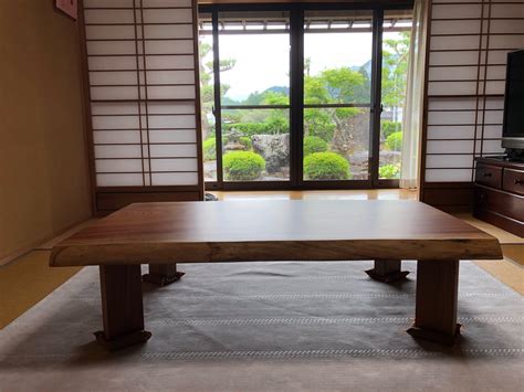 『一枚板座卓テーブル 欅（けやき）』 天然木家具 納入実例紹介 天然木の一枚板・家具 専門店〈天然木ギャラリー〉