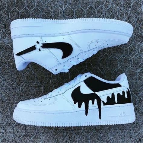 White Nike Shoes All Nike Shoes Hype Shoes Jordan Shoes Girls Girls