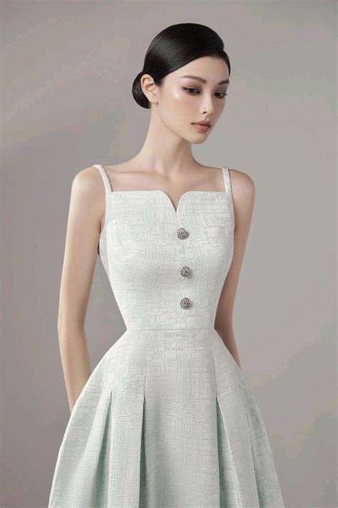 Pin by Nguyên Thi on Ghim của bạn Fashion dresses Fashion outfits