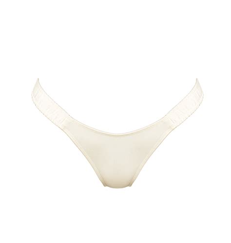 The 1 Swim Brand Celebs Are Wearing This Summer Who What Wear