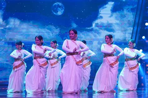 সেটেই জন্মদিন উদযাপন মিঠুনের জন্য পায়েস নিয়ে হাজির মমতা শঙ্কর
