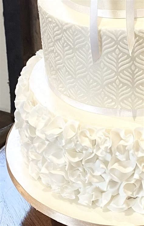 Private Class Stacked Two Tier Cake Mama Feelgoods