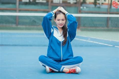 為什麼18歲一夜之間刷遍朋友圈你發18歲的照片了嗎 每日頭條