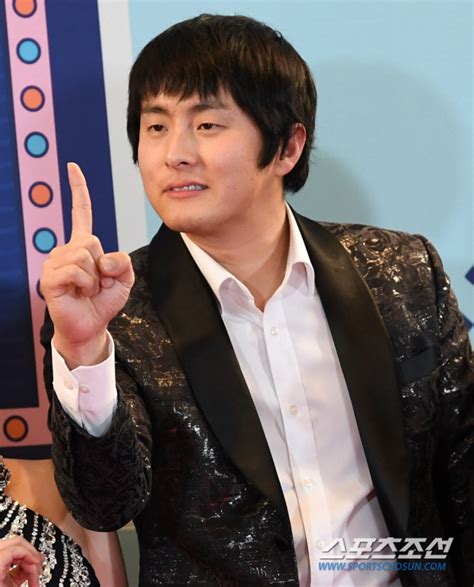 기안84 또 대상에 성큼구토쓰러짐에도 뉴욕 마라톤 감동 완주나혼산