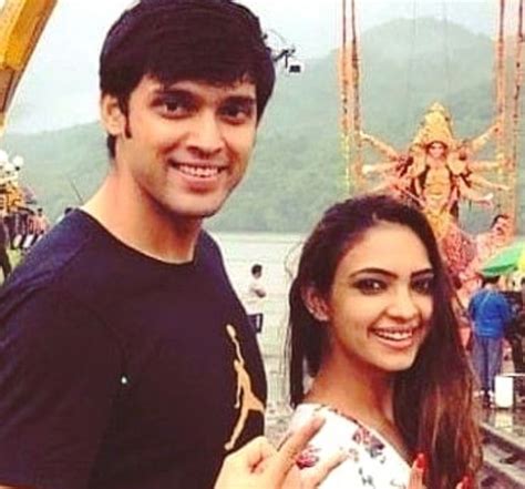 Kasautii Zindagii Kay 2 Siblings Parth Pooja Lock Lips In Another Show