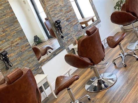 Curly Hair Salons In The UK