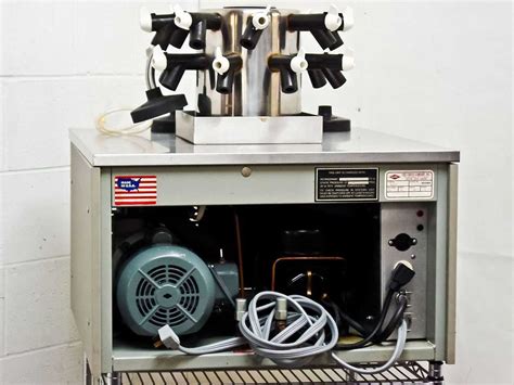 Virtis 5l Sentry Benchtop Lyophilizer With Condenser Manifold And