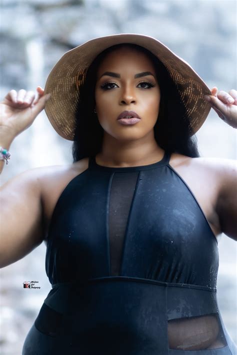Curvy Queens Boutique Todays Featured Item The Curvyqueens Sultry