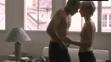 Nathalie Richard Breasts Bush Scene In Confusion Of Genders
