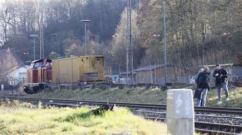 Tödlicher Bahnunfall in Lennestadt NRW Mann von Zug erfasst