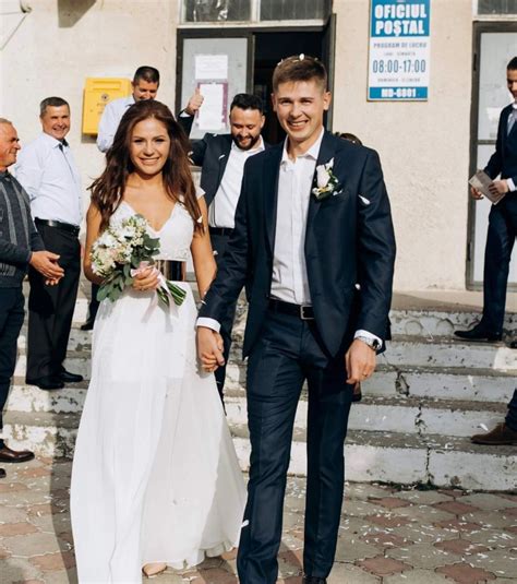 Tatiana Spinu Si Sotul Ei Sarbatoresc Nunta De Flori Vezi Cum Aratau