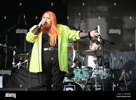 Bang Bang Romeo Performing At Doncaster Racecourse 14082021 Stock