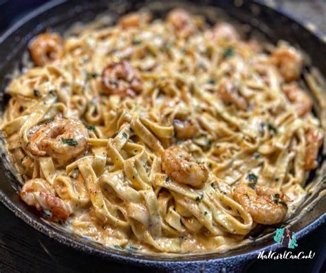 Creamy Garlic Shrimp Alfredo