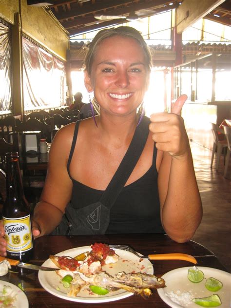 Nose Walkin Trash Talkin Gorditas Pero Bonitas