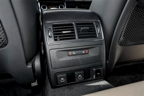 New 2024 Jaguar XF R Dynamic SE Sedan In Schaumburg 690925L Jaguar