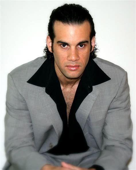 Izzy Martinez Görsel 6