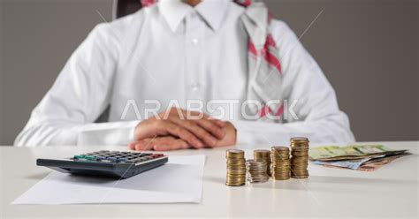 تسديد الفواتير المالية تقديم الخدمات وتحويل الأموال الاستثمار في قطاع