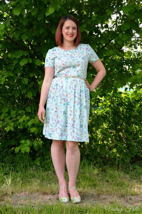 5 Bargain Dresses From Peacocks • Vintage Frills