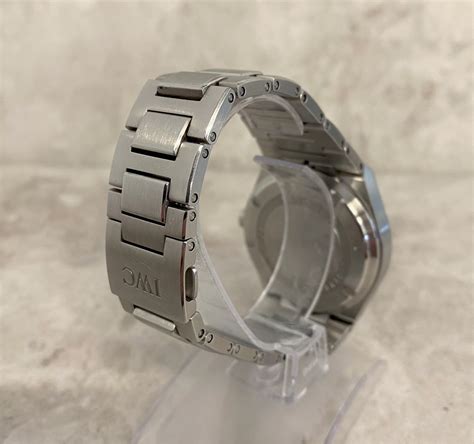 IWC Ingenieur Amg Ref Iw322701 Original And Unpolished Timeless