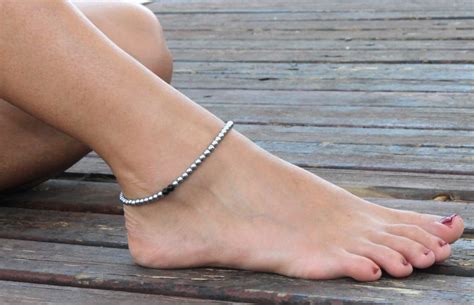 Sexy Feet With Anklet R Feetwithoutpose
