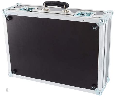 RAZZOR CASES Chamsys QuickQ 20 Case Mixer Hard Case Kytary Ie