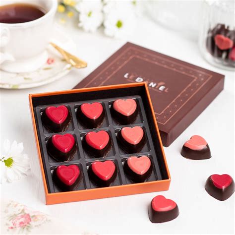 Laurent Le Daniel Assortiment Chocolats Noir et Lait Fête des Mères g coeurs