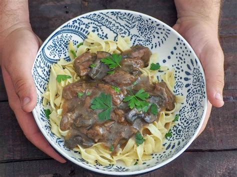 Instant Pot Sirloin Beef Tips With Mushroom Gravy Monday Is Meatloaf
