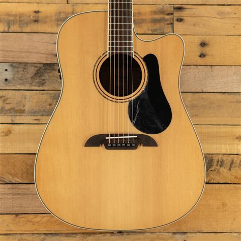 Ernie Williamson Music Alvarez AD60ce Artist Dreadnought Acoustic