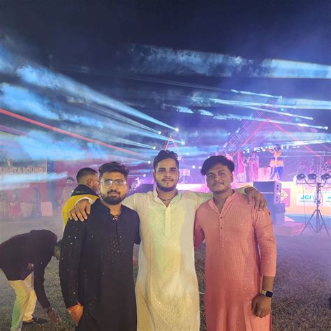 𝐁𝐢𝐧𝐢𝐭 𝐬𝐨𝐧𝐢 🔥 Bini Soni • Instagram Photos And Videos