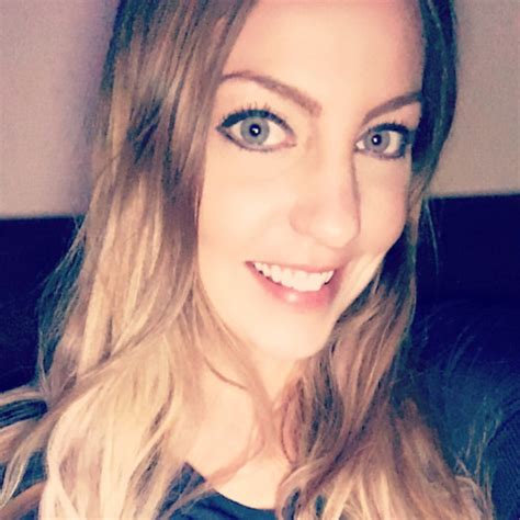 Nicole Steele Linkedin