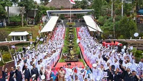 Wisuda 1 227 Perwira Kapal Niaga Menhub Pelaut Kita Harus Miliki