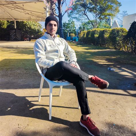 Rishikesh Bhardwaj Inspiring Journey From Being Stage Show Star To