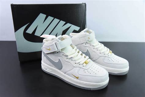 耐克nike Air Force 1mid 07灰麂皮小勾空军一号中帮休闲板鞋纯原版本 货号：kg3031 012 莆田纯原鞋社区