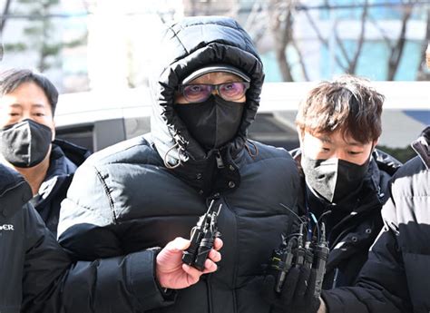 ‘묵묵부답 건진법사 전성배 구속영장 재심사 출석