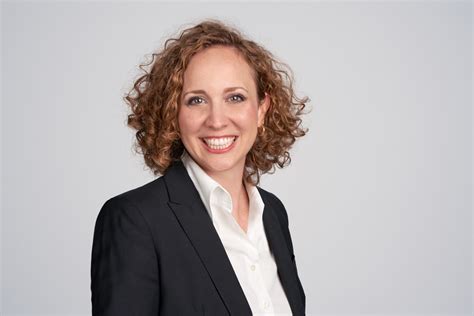 Muriel Wolf Landau übernimmt Leitung Der Kommunikationsabteilung Bei