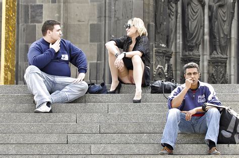 Upskirt Treppe Koelner Dom Porn Pictures Xxx Photos Sex Images