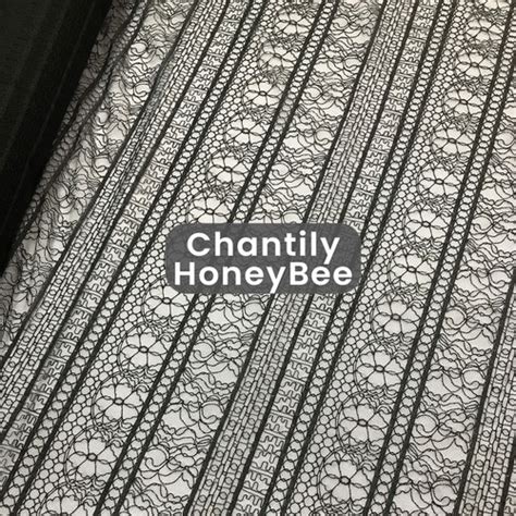 Jual Kain Brokat Tile Chantily Honey Bee Kain Kebaya Brokat Jakarta Pusat Biru Tua Textile