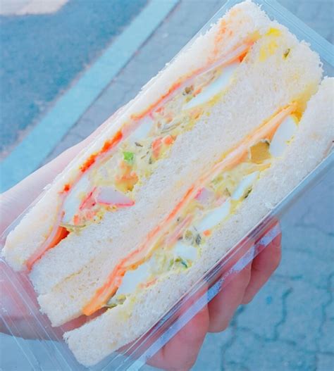 편의점 샌드위치