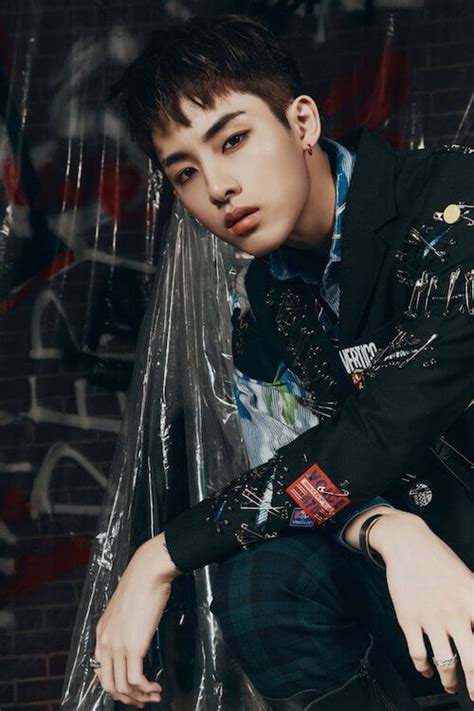 Wayv （威神v）『wayvawaken Winwin 111』画像、動画公開！ウィンウィンの中の『男』解放。 タルギハナ